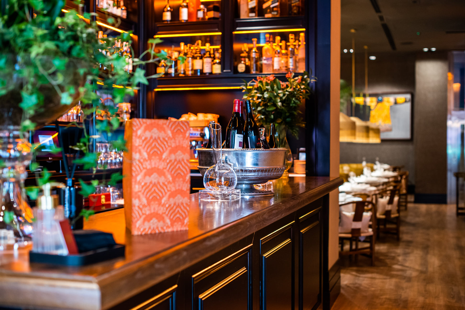 China Crown Madrid - Chinos en Madrid Capital, Madrid, España - Sitio ...