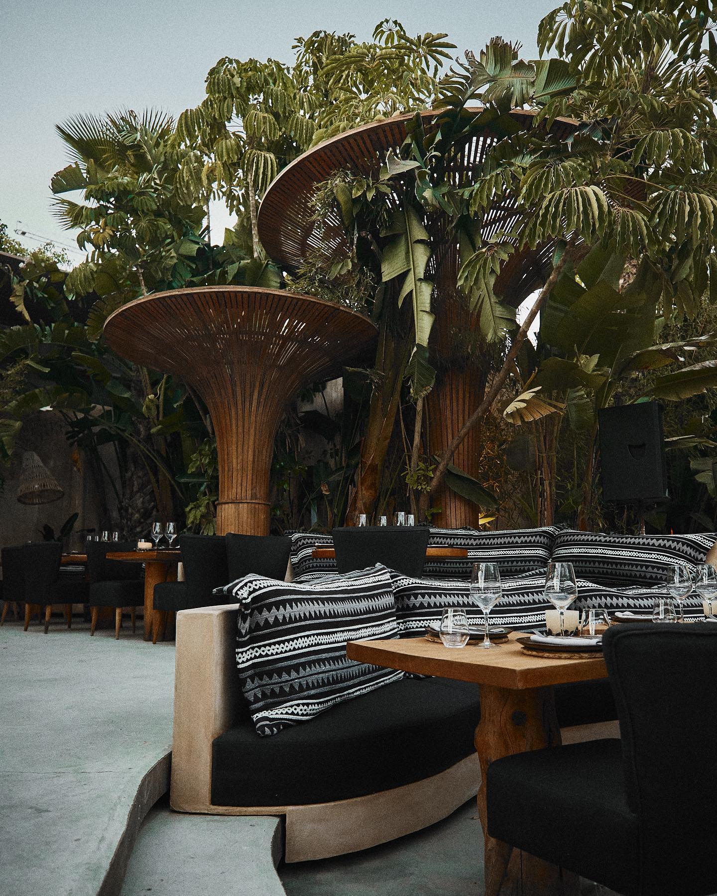 Momento Marbella - Discoteca - Club Nocturno en Marbella, Málaga ...